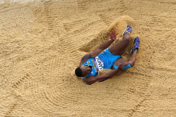 Leevan Sands, Bahamas | 2012 London Olympic Injuries, Mishaps and ...